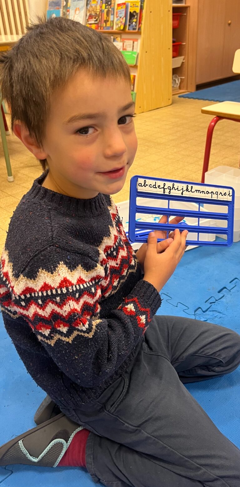 Arts Plastiques, piscine et ateliers en GS-CP - Ecole Saint Michel